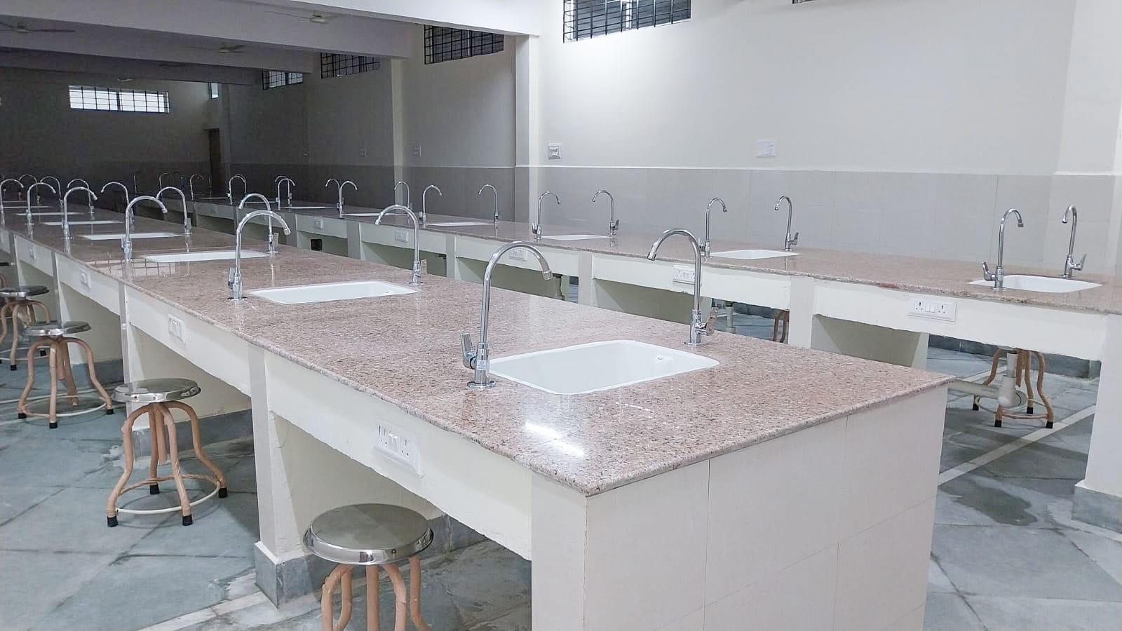 Anatomy Lab – SKS Durgapur medical College
